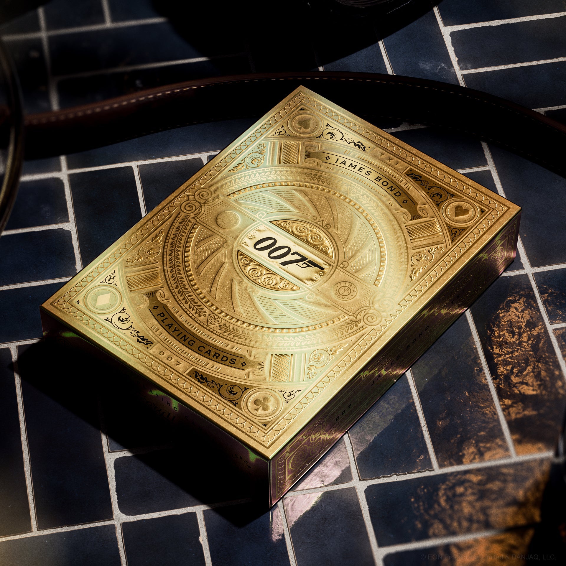 James Bond 007 GOLD Edition Playing Cards | Theory 11 Cardvo Cards ...